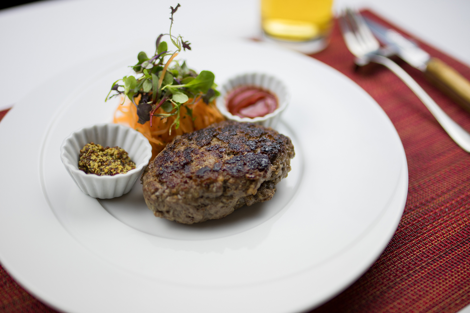 Beef steak haché(Silver Star) - TOKUSHIMA MITSUBOSHI BEEF